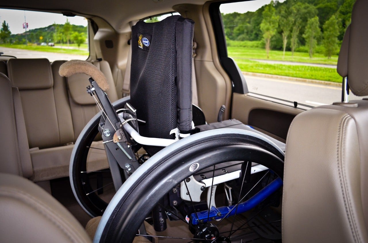 Adapt Solutions® Speedy Wheelchair Vehicle Lift