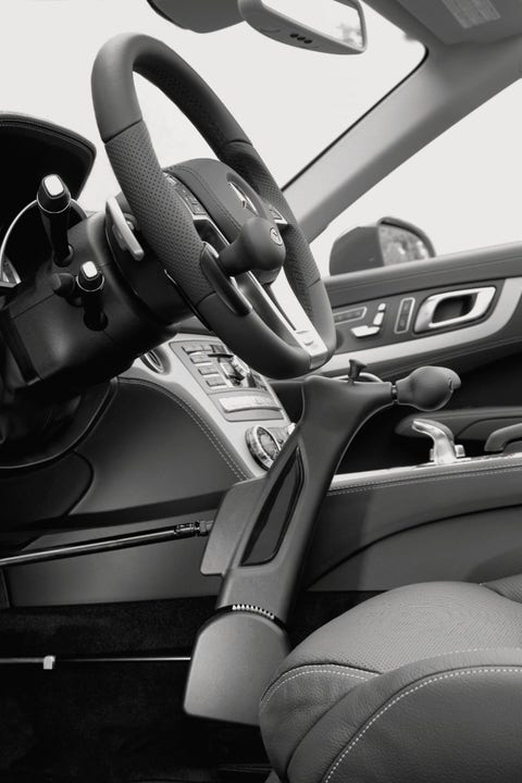 Primary Hand Controls for Cars & Wheelchair Vans